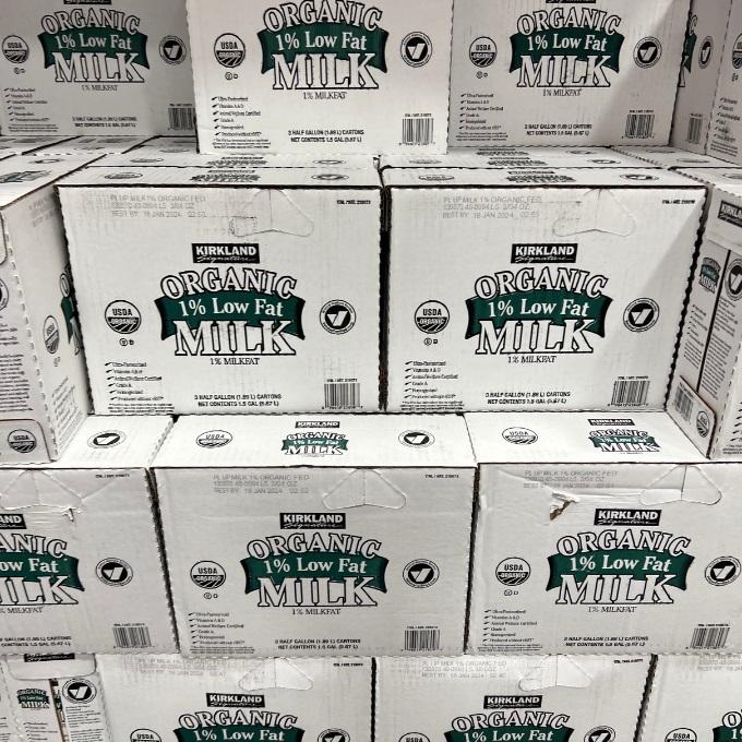 18 Things You Should Never Buy at Costco | FinanceBuzz